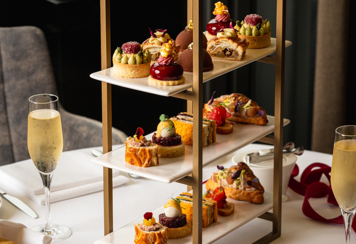 The best luxury afternoon teas to enjoy this festive season - Tempus ...