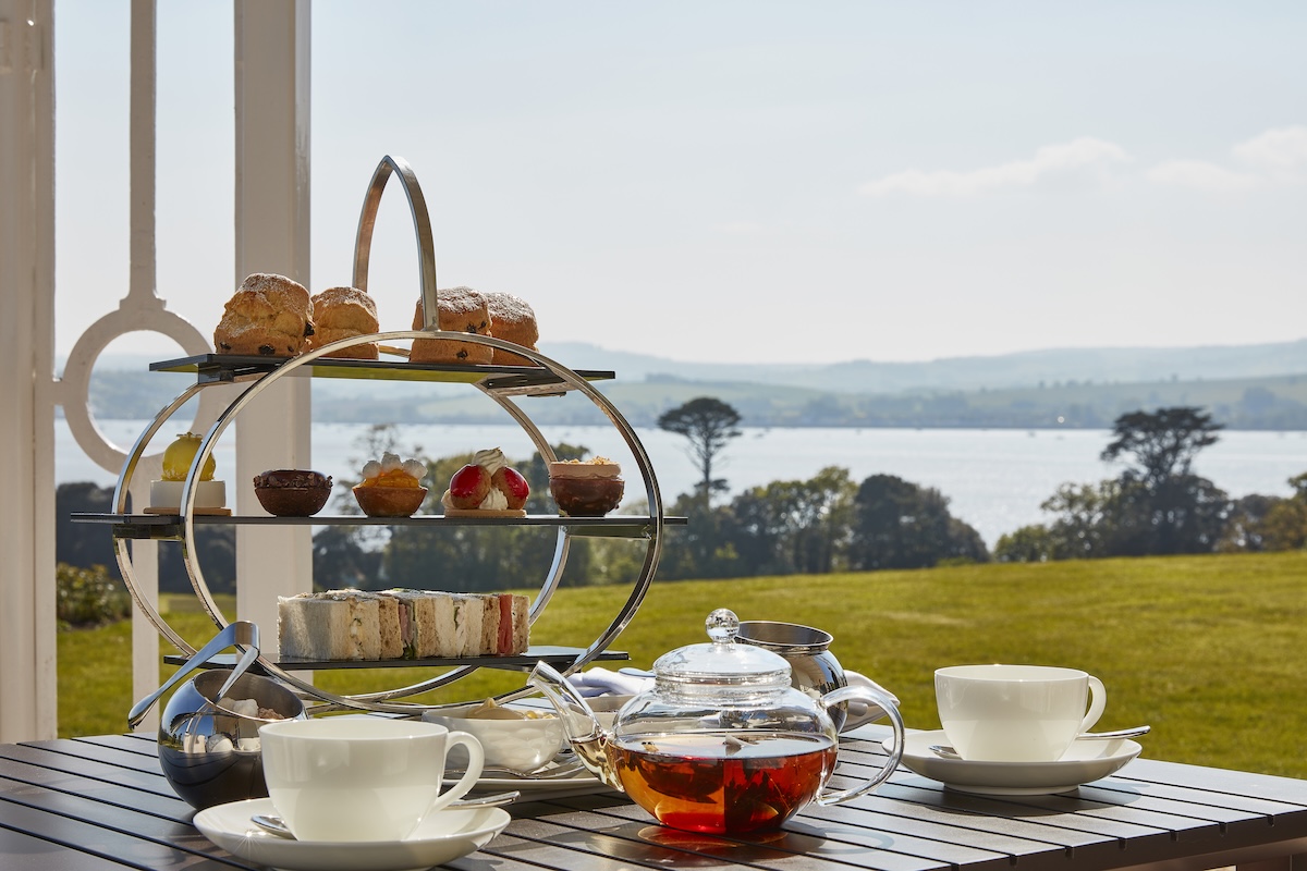 The best luxury afternoon teas to enjoy this festive season - Tempus ...