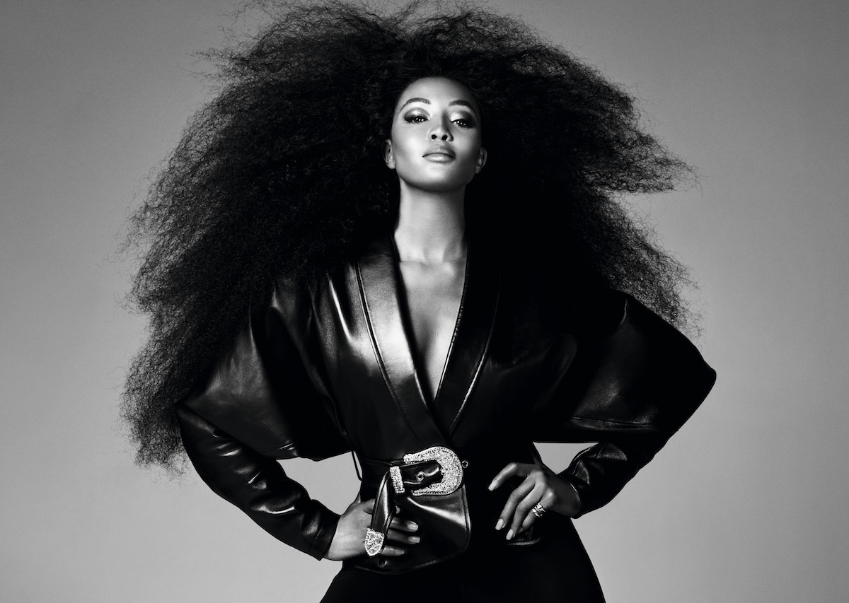 Naomi In Fashion — How Vanda Captured Campbells Flawless Style Tempus