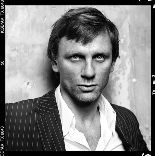 Photographer John Stoddart showcases famous portraits at L’Escargot